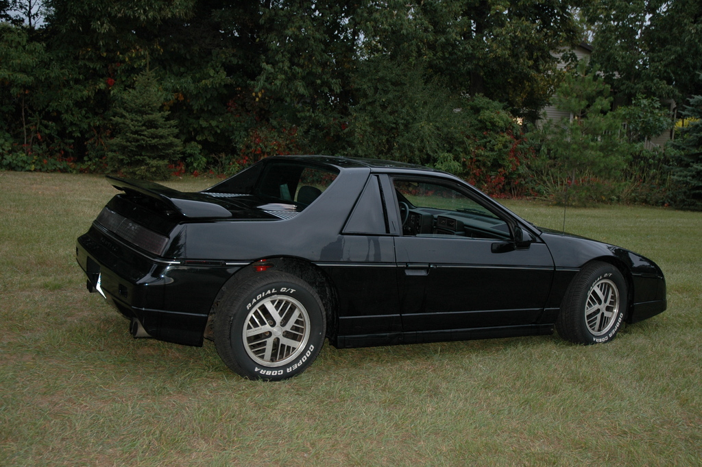 Pontiac Fiero