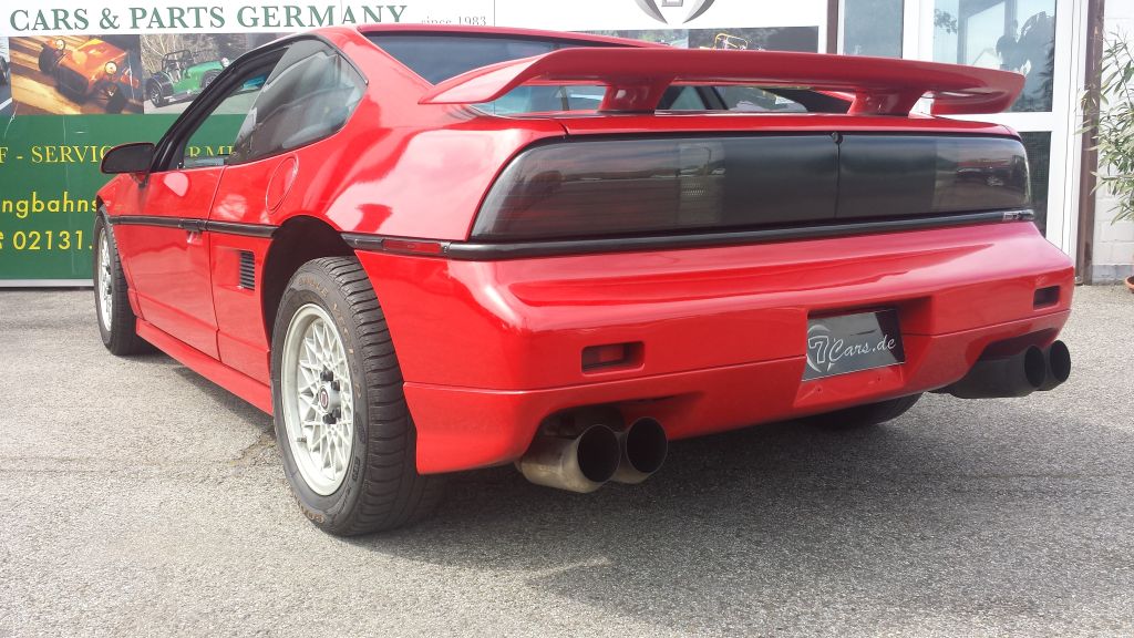 Pontiac Fiero Fastback